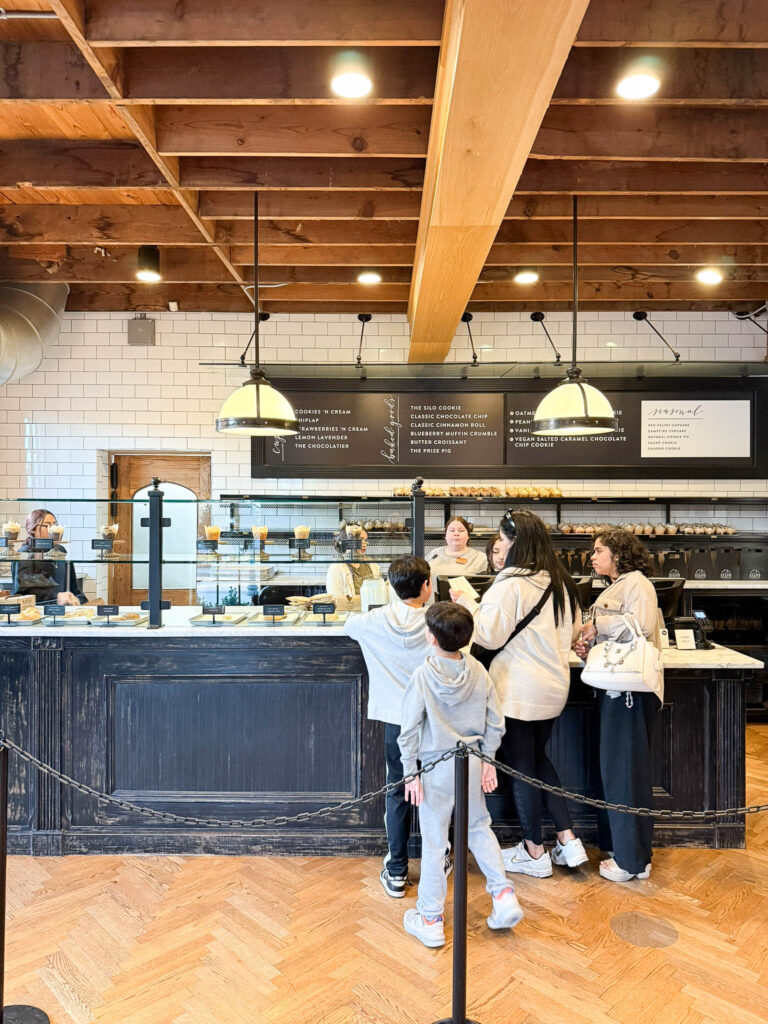 Are The Cupcakes At Chip And Joanna’s Bakery REALLY That Good? - The ...