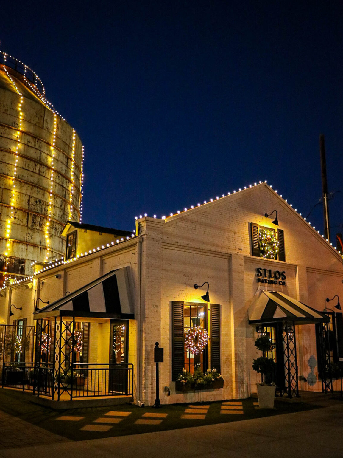 Are The Cupcakes At Chip And Joanna’s Bakery REALLY That Good? - The ...